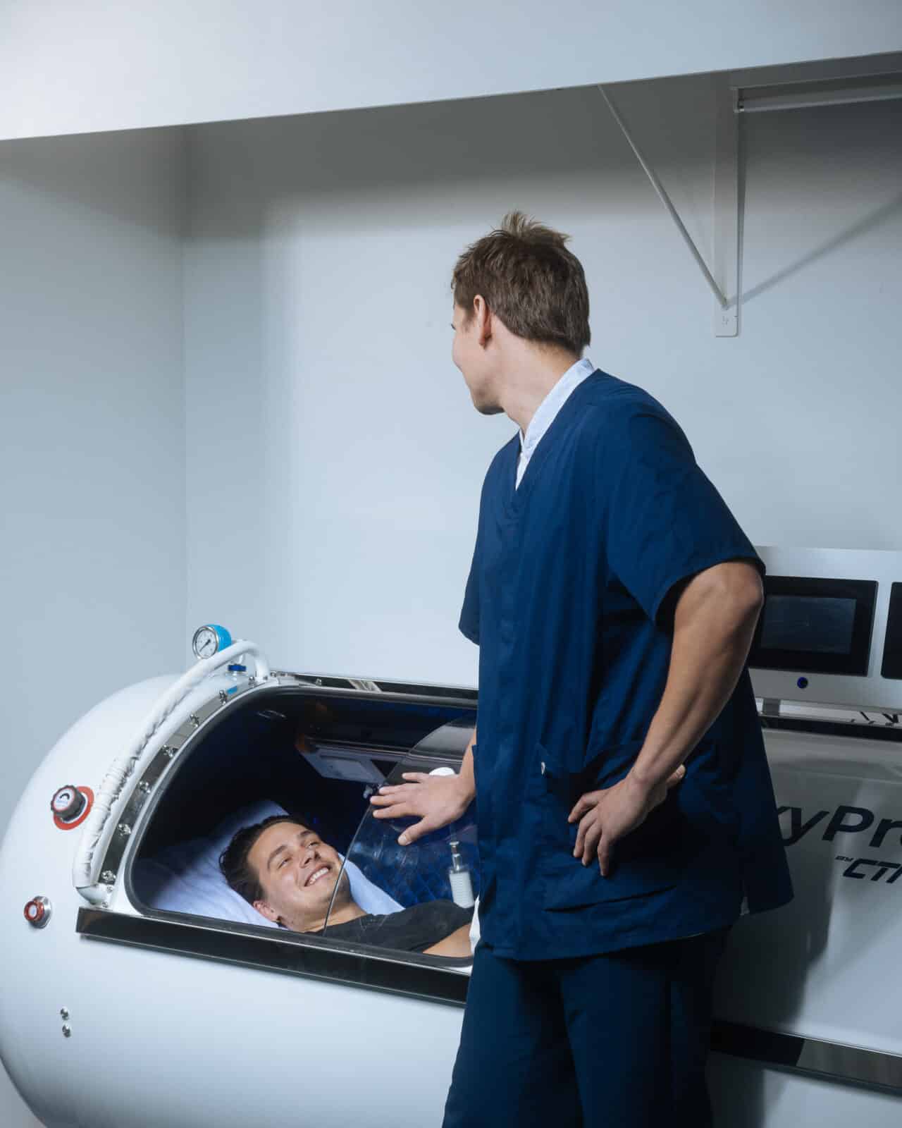OxyPro™ hyperbaric oxygen treatment - Speed Recovery Studio